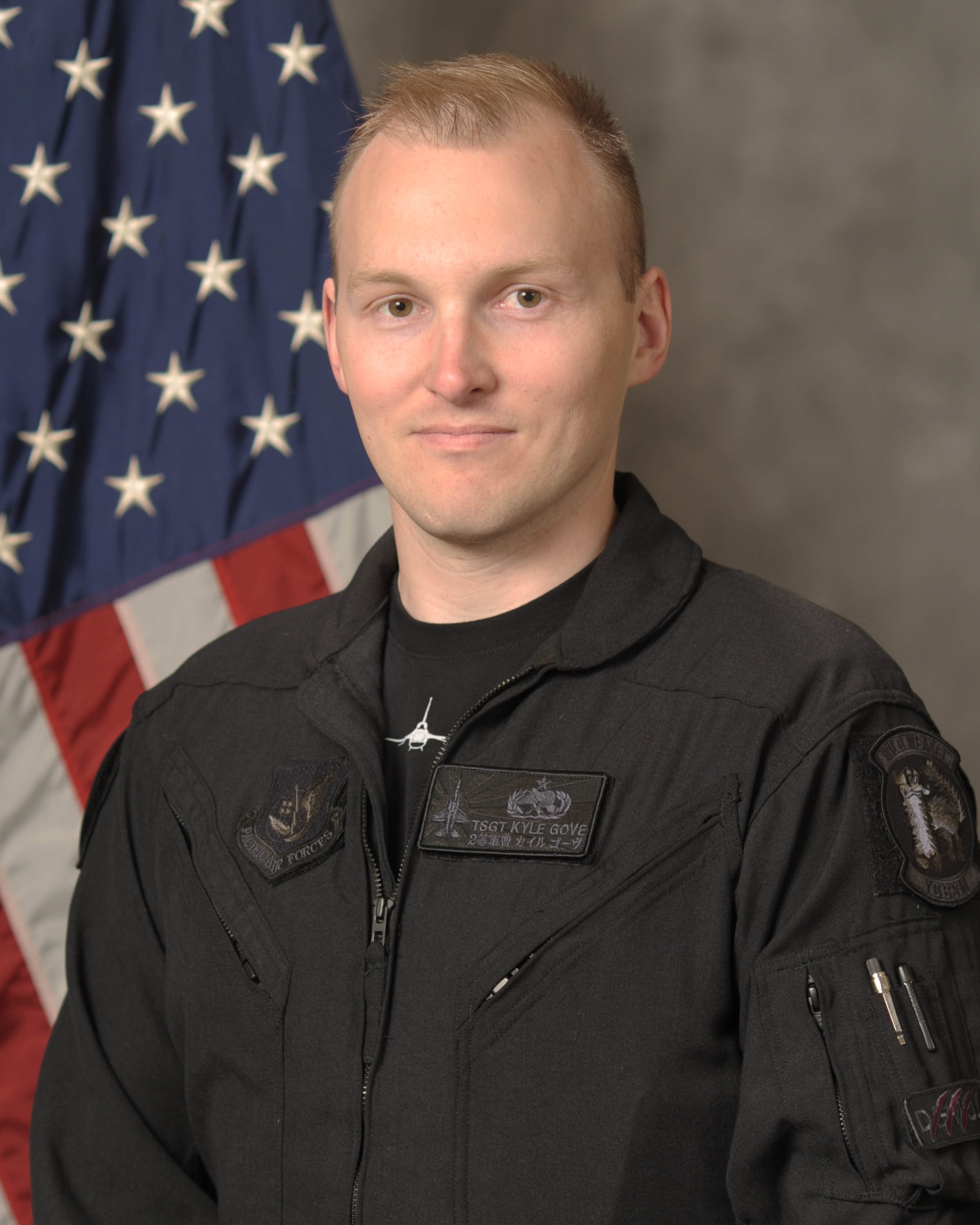 Team Bios - PACAF F-16 Demo Team